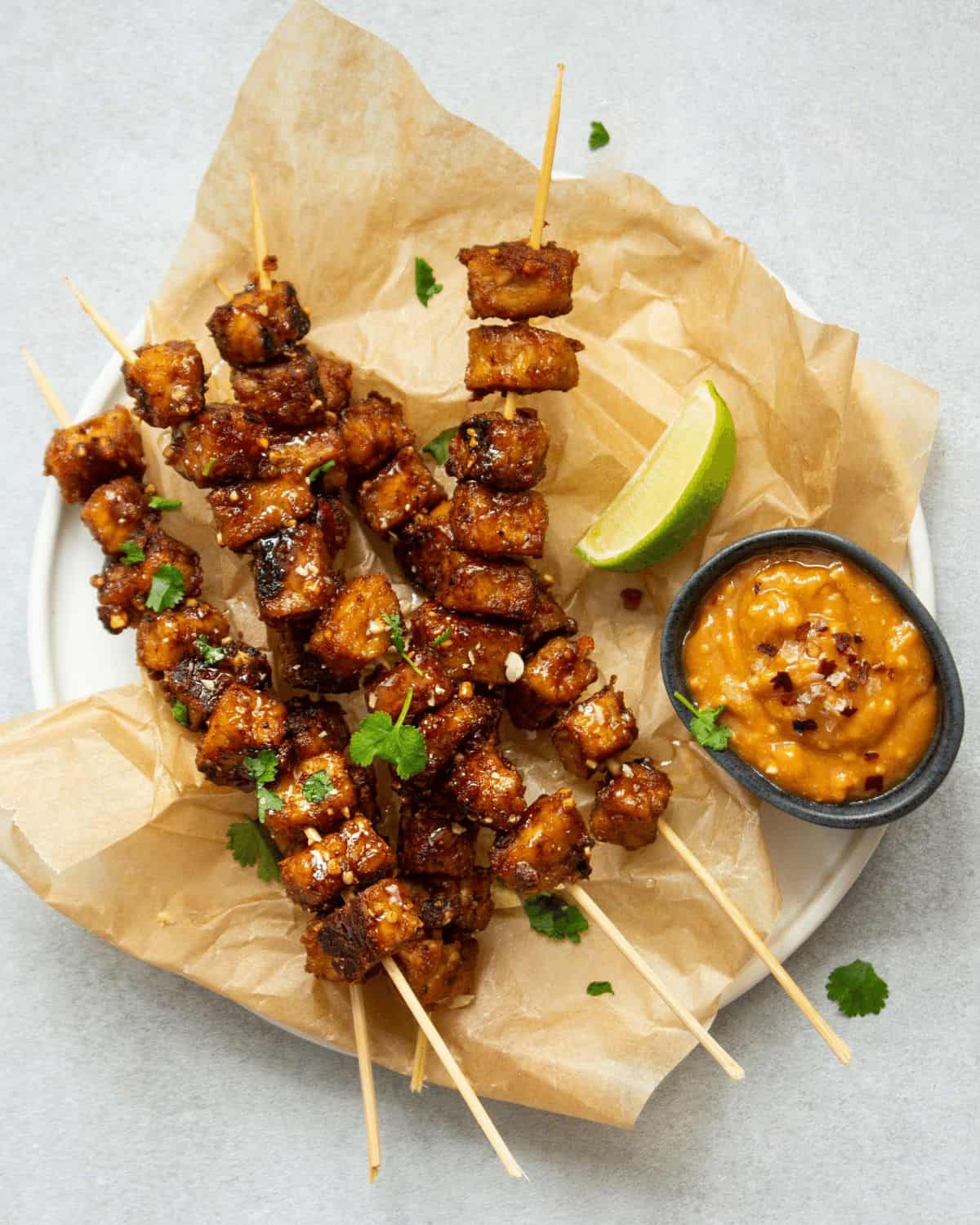 Recept: Tempeh med jordnötssås och ris | Yipin